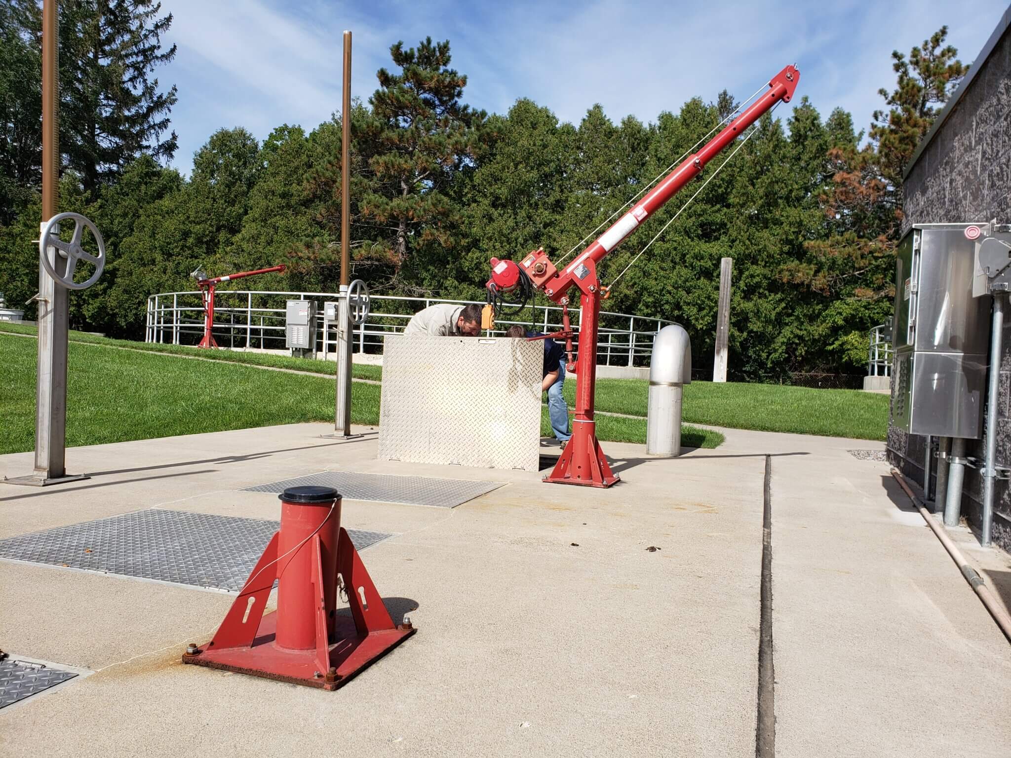 Electric Winches | Heavy Duty Power Winches | Thern®